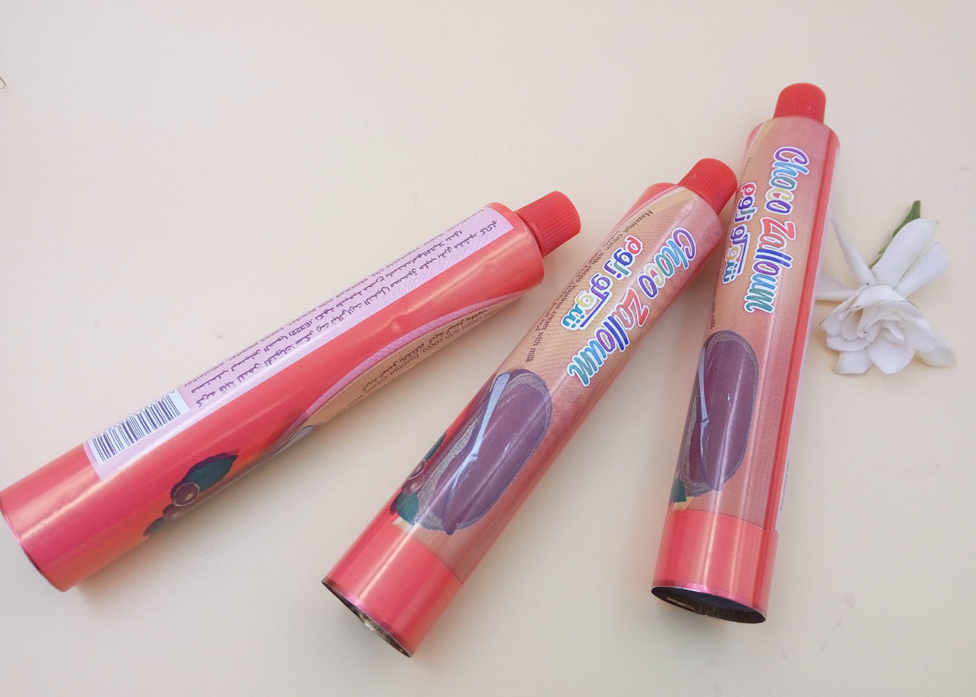 Squeezing 140g Tube Packaging For Food , 99.7% Aluminum Cheese Squeeze Tube